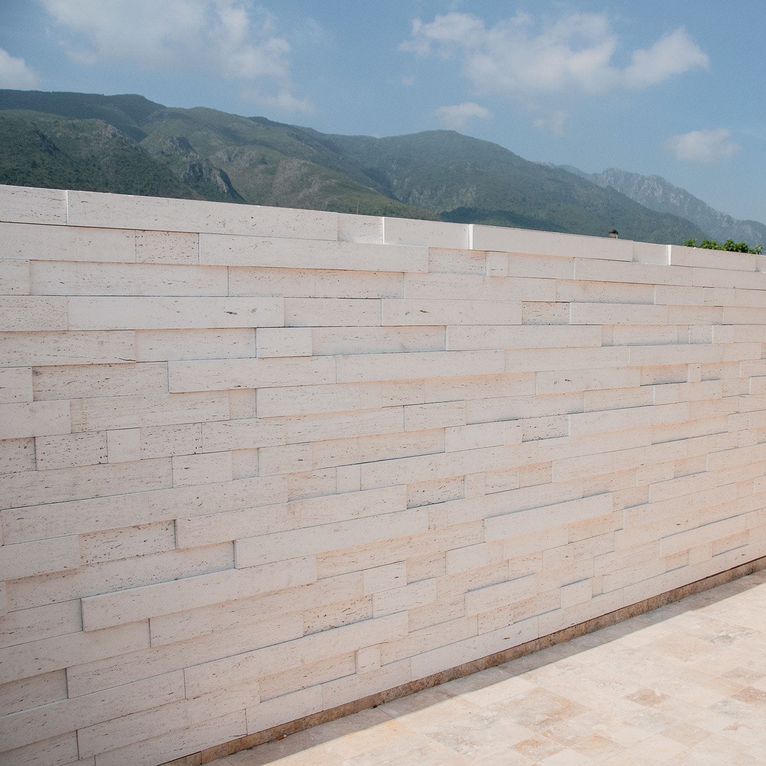 Engineered stone wall cladding panel - TÍVOLI - Verniprens - indoor ...