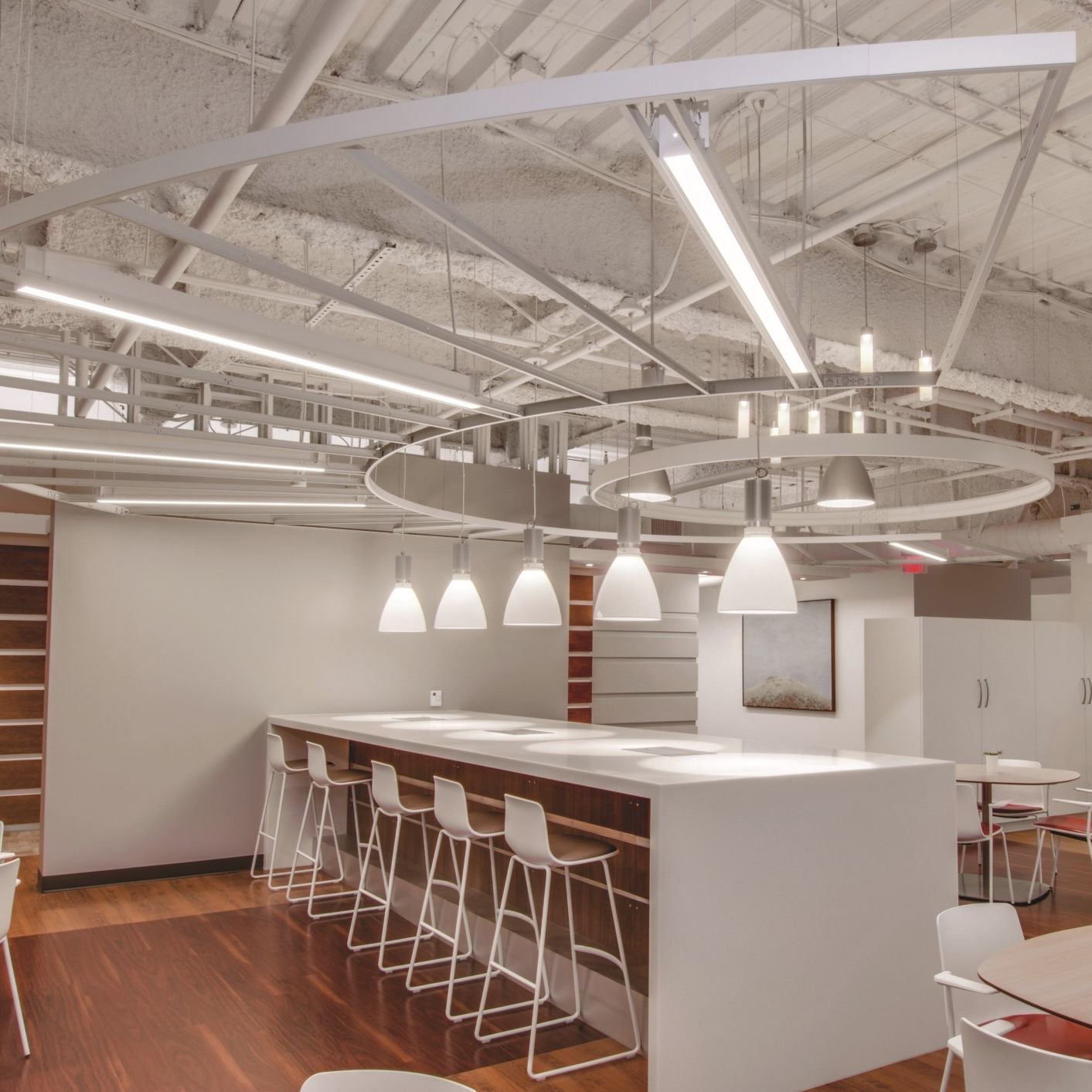 Mineral fiber suspended ceiling - GRIDWARE™ - USG - strip / floating ...