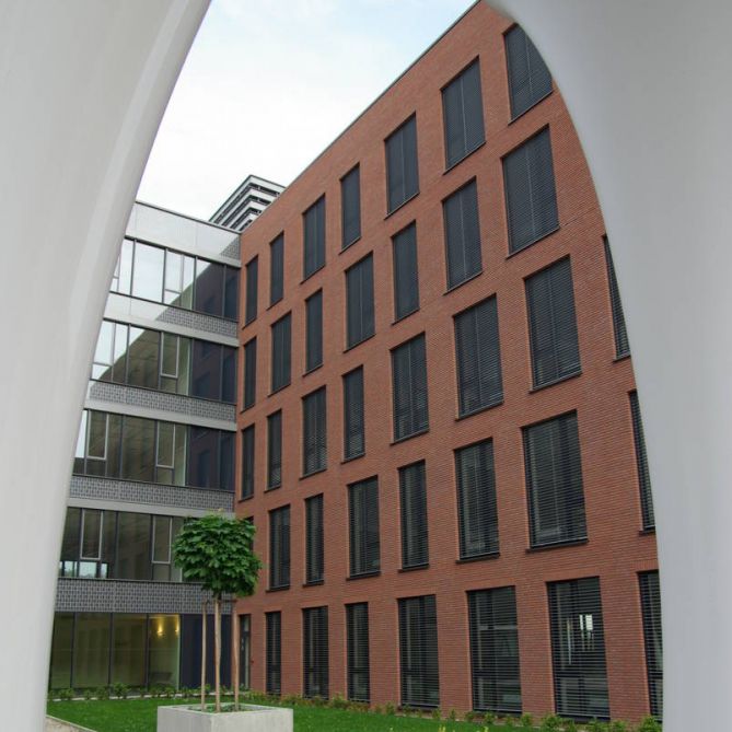 Clay cladding brick - PRADO - Vandersanden Group - for facade ...