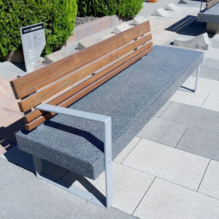 Contemporary public bench - PAUSE MODERN - Breinco - wooden / concrete ...