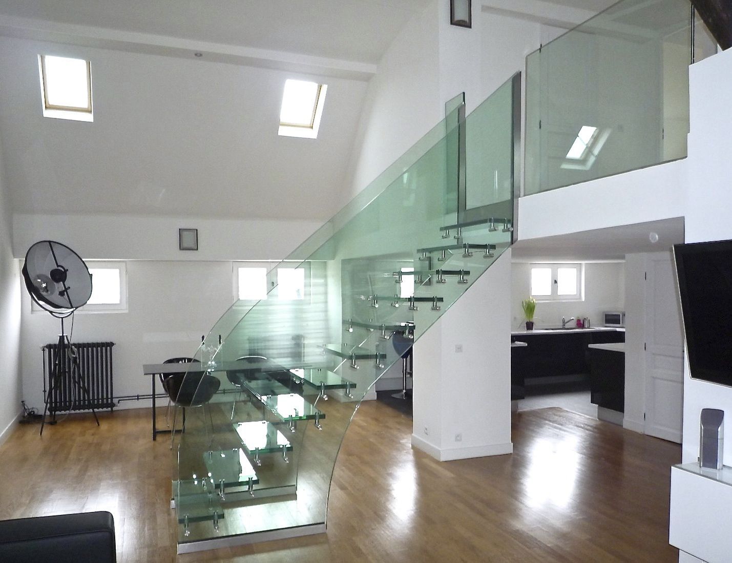 Straight staircase - SKYSTEP VERRE STANDARD - Trescalini - glass step ...