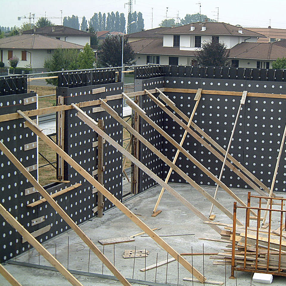 Polystyrene formwork block - PLASTBAU® 3 - POLIESPANSO SRL - concrete ...