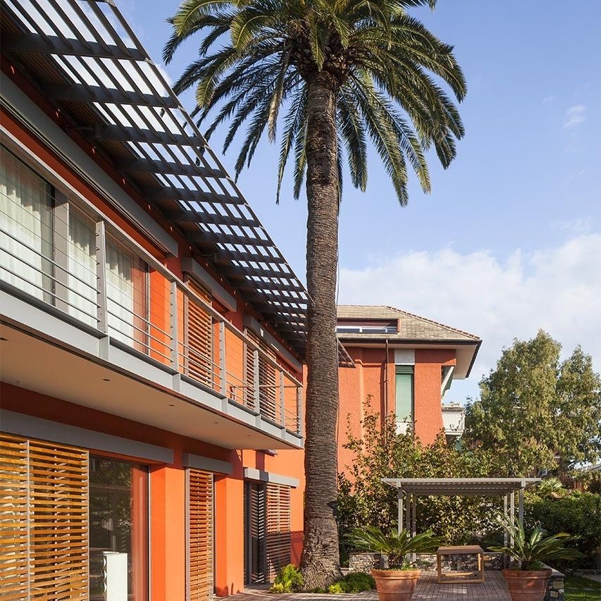 Zinc solar shading - PRIVATE VILLA, GENOA - ZINTEK - titanium / for ...