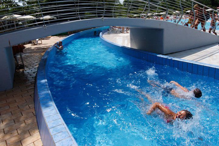 Water park lazy river - CEMI