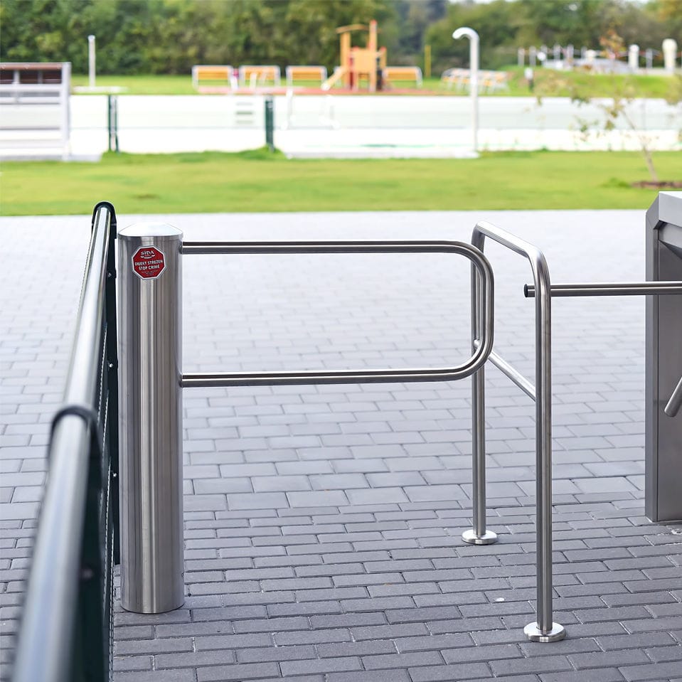 Access control barrier - PEGAS SF - COMINFO - pivoting / swing ...