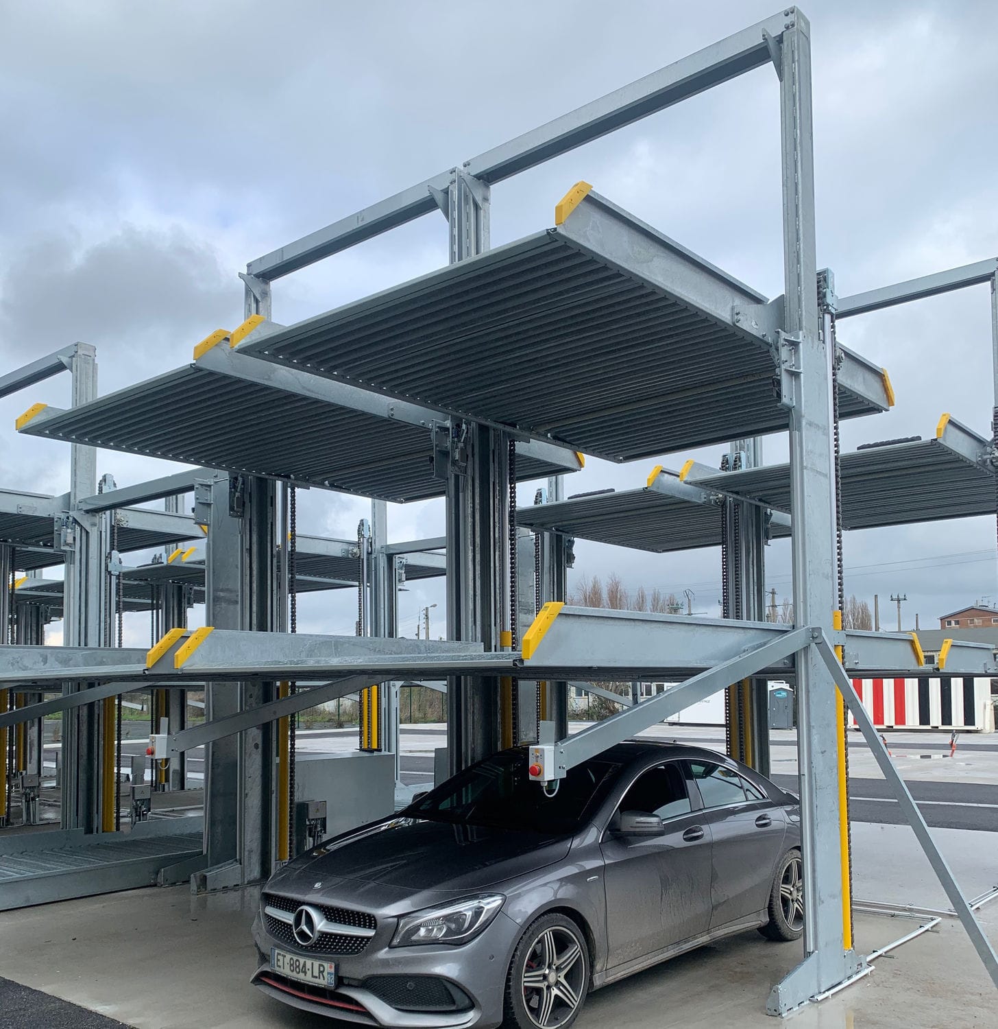 3 tray parking system - PARKLIFT 421 - WÖHR Autoparksysteme - platform