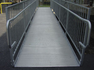 Metal handrail - VERTICAL BAR - Handi-Ramp