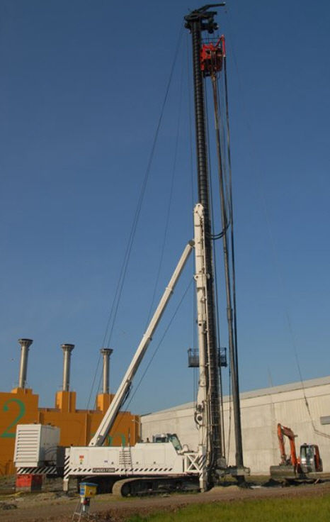 Bored pile - OMEGA - FRANKI FOUNDATIONS BELGIUM - screw / Solid Surface ...