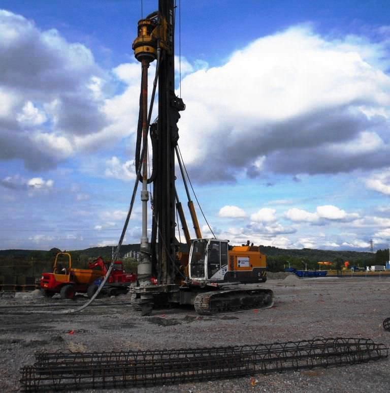 Bored pile - OMEGA - FRANKI FOUNDATIONS BELGIUM - screw / Solid Surface ...