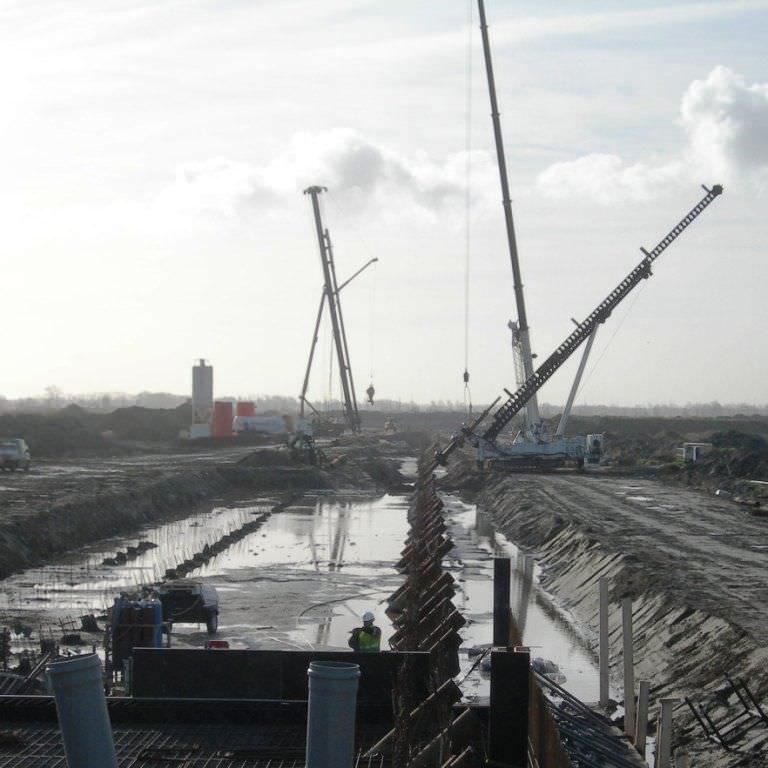 Driven-pipe pile - DRIVEN CAST - FRANKI FOUNDATIONS BELGIUM - steel ...
