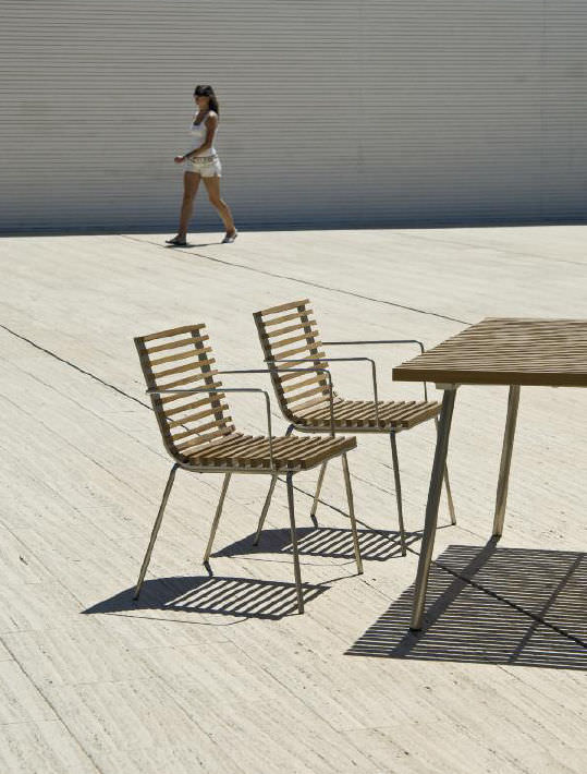 Contemporary chair - TRAMA 120 - calma - walnut / stainless steel base ...