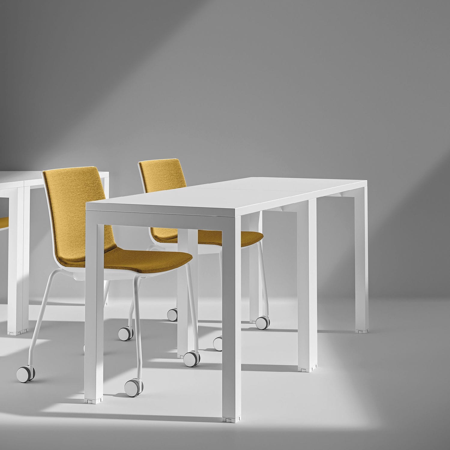 Contemporary conference table - CAMPUS STUDIO - Aresline - laminate ...