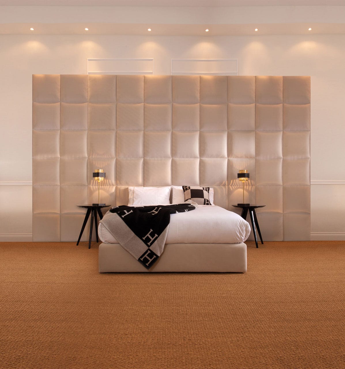 Double bed - DANTE - DOM edizioni - contemporary / upholstered / with ...