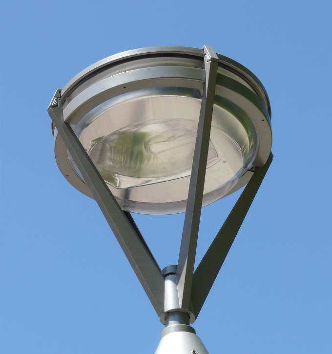 Urban lamp post - ATIK HID - Simon Lighting - contemporary / cast ...