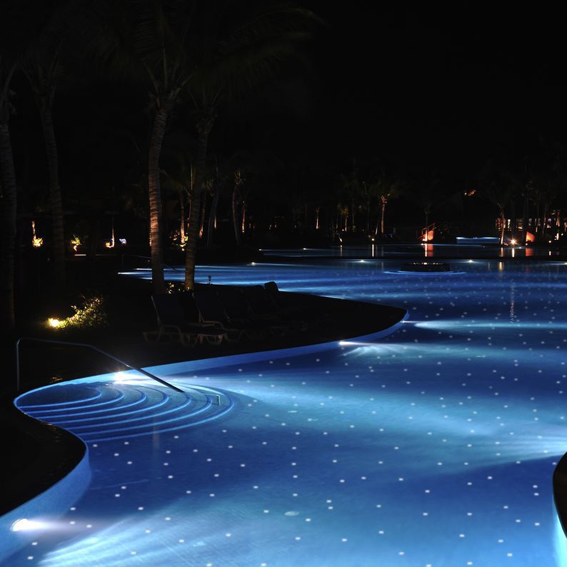 Glass mosaic tile - LUMINISCENT - ONIX Mosaico - indoor / pool / wall