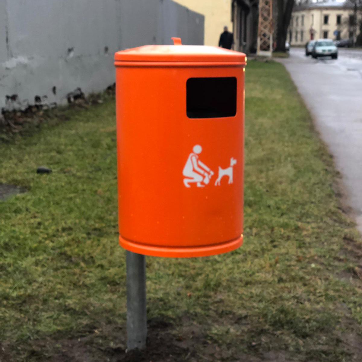 Dog trash can - AT 302 SU - Darba Spars - wall-mounted / with legs ...