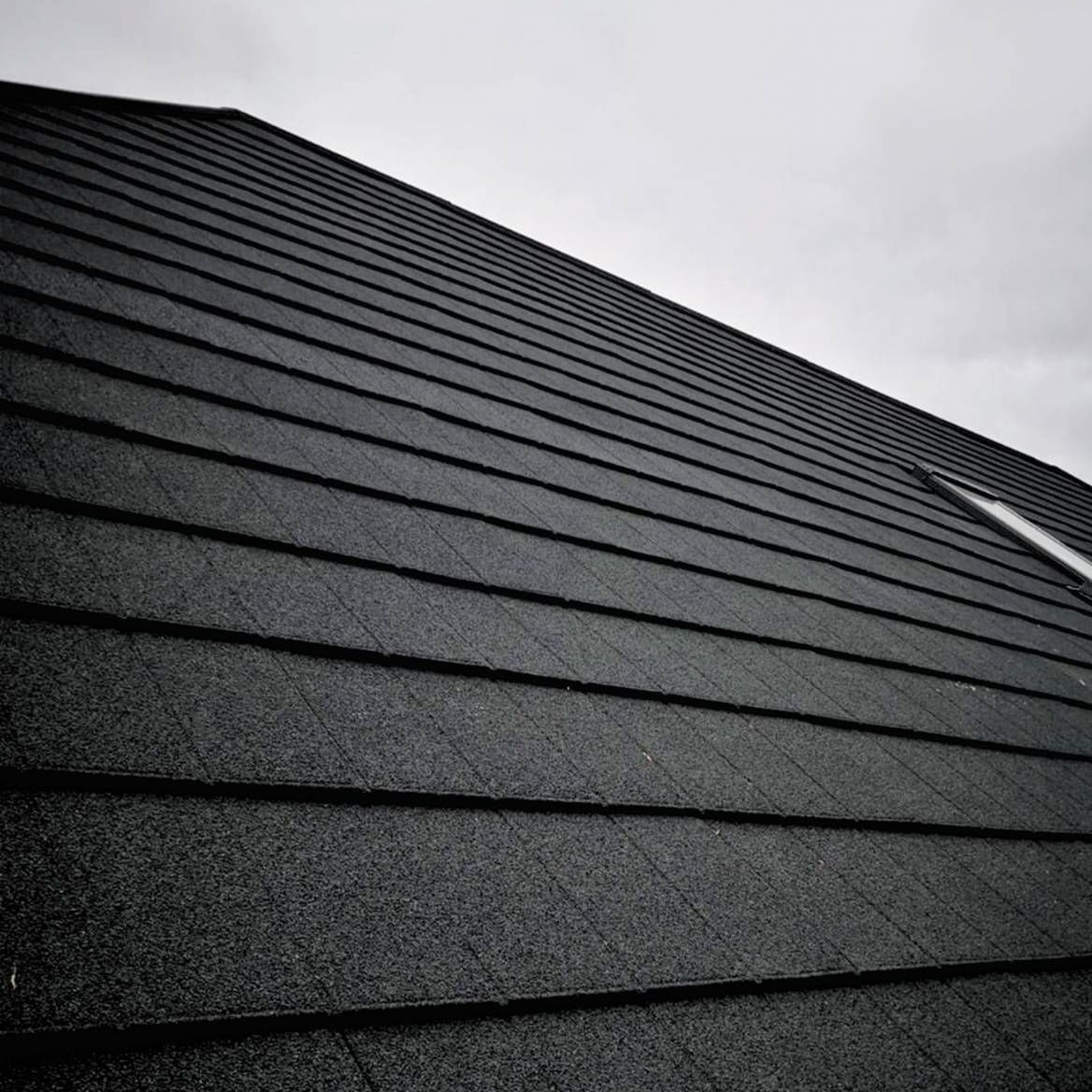 Pitched roofing panel - METROTILE® interlock iPANEL - AHI ROOFING / IKO ...