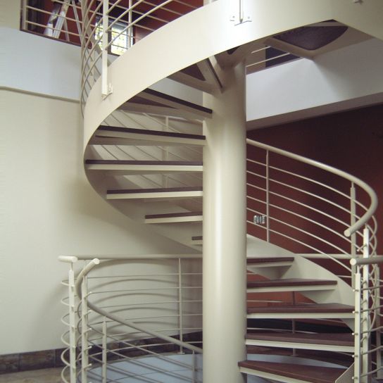 Spiral staircase - CORCKSCREW 1021-2 - BATTIG DESIGN - wooden step ...