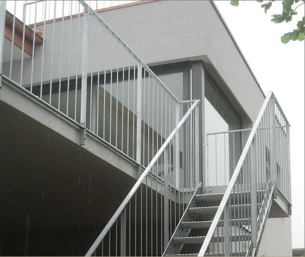 Straight staircase - KELLER TREPPENBAU AG - metal step / metal frame ...