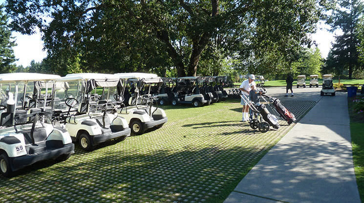 Grass tile - GOLF COURSES - Soil Retention - for public spaces