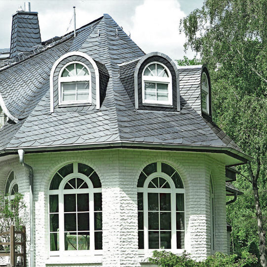 Slate roofing - OLD GERMAN-STYLE COVERING - Rathscheck Schiefer - roof ...
