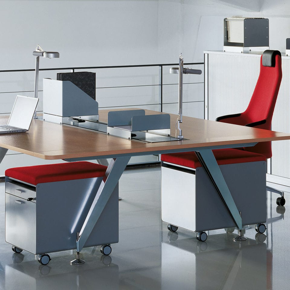 Workstation desk - INVITATION - Sedus - with post / multiplace ...