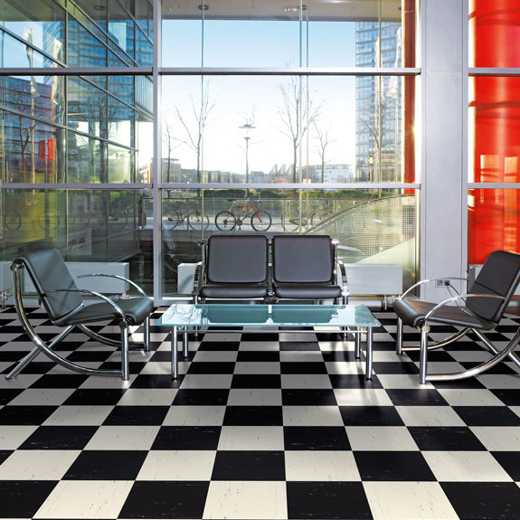 Vinyl flooring - POLYFLEX PLUS PU - Polyflor - indoor / tertiary / tile