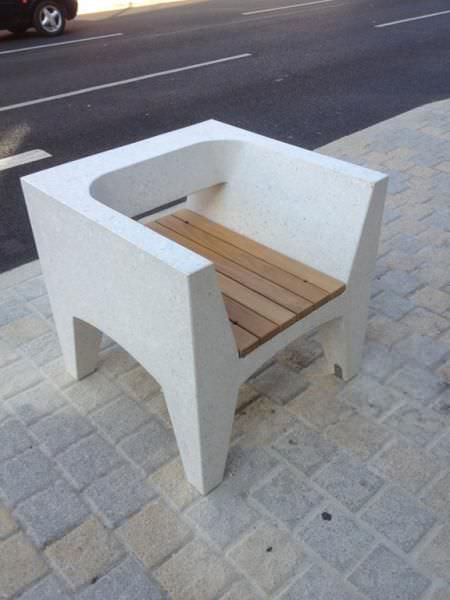 Concrete urban armchair - LORD: Individual Chair - A Amop Synergies