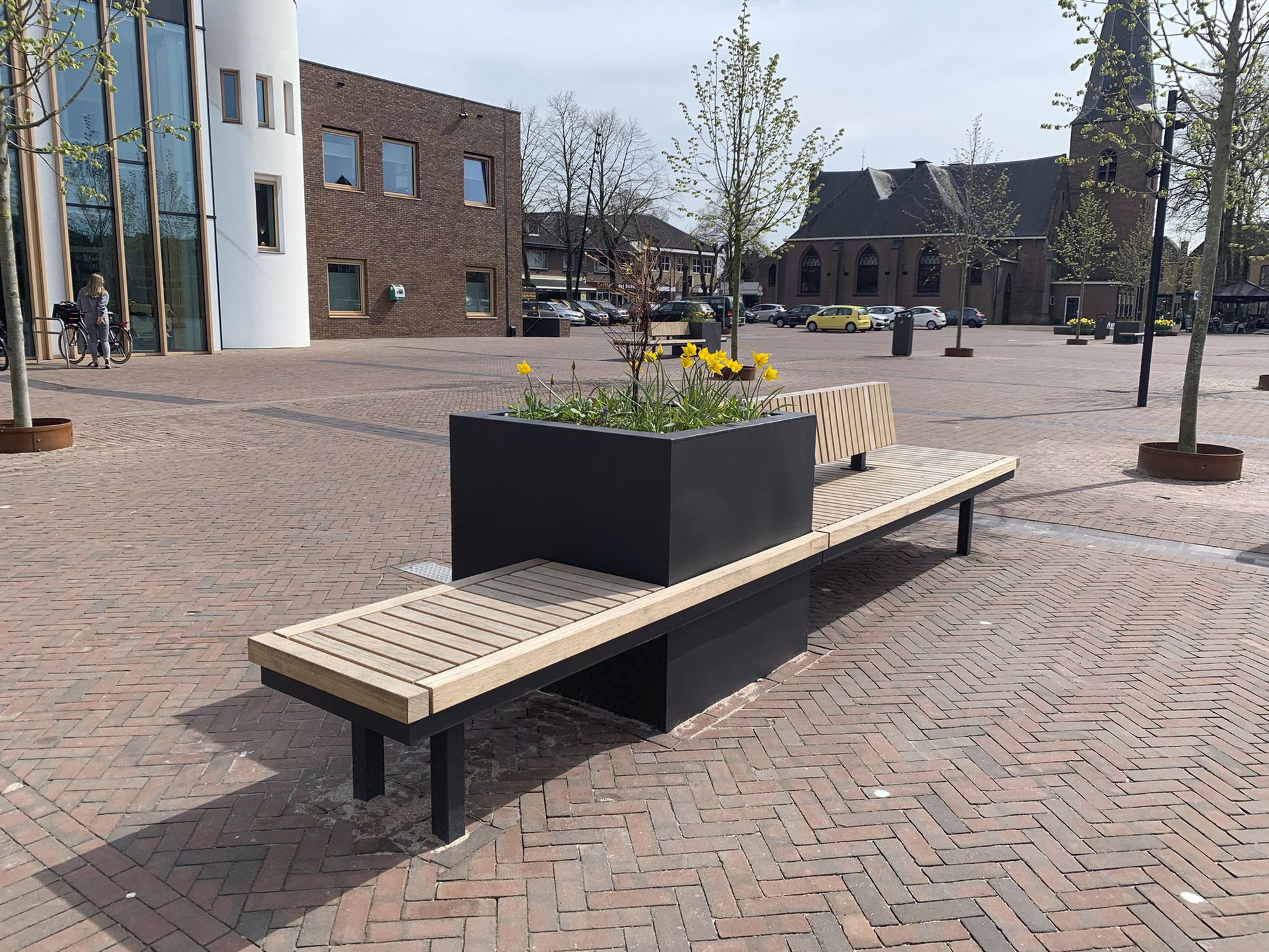 Wooden planter - PUTTEN - ANAE street furniture - powder-coated steel ...
