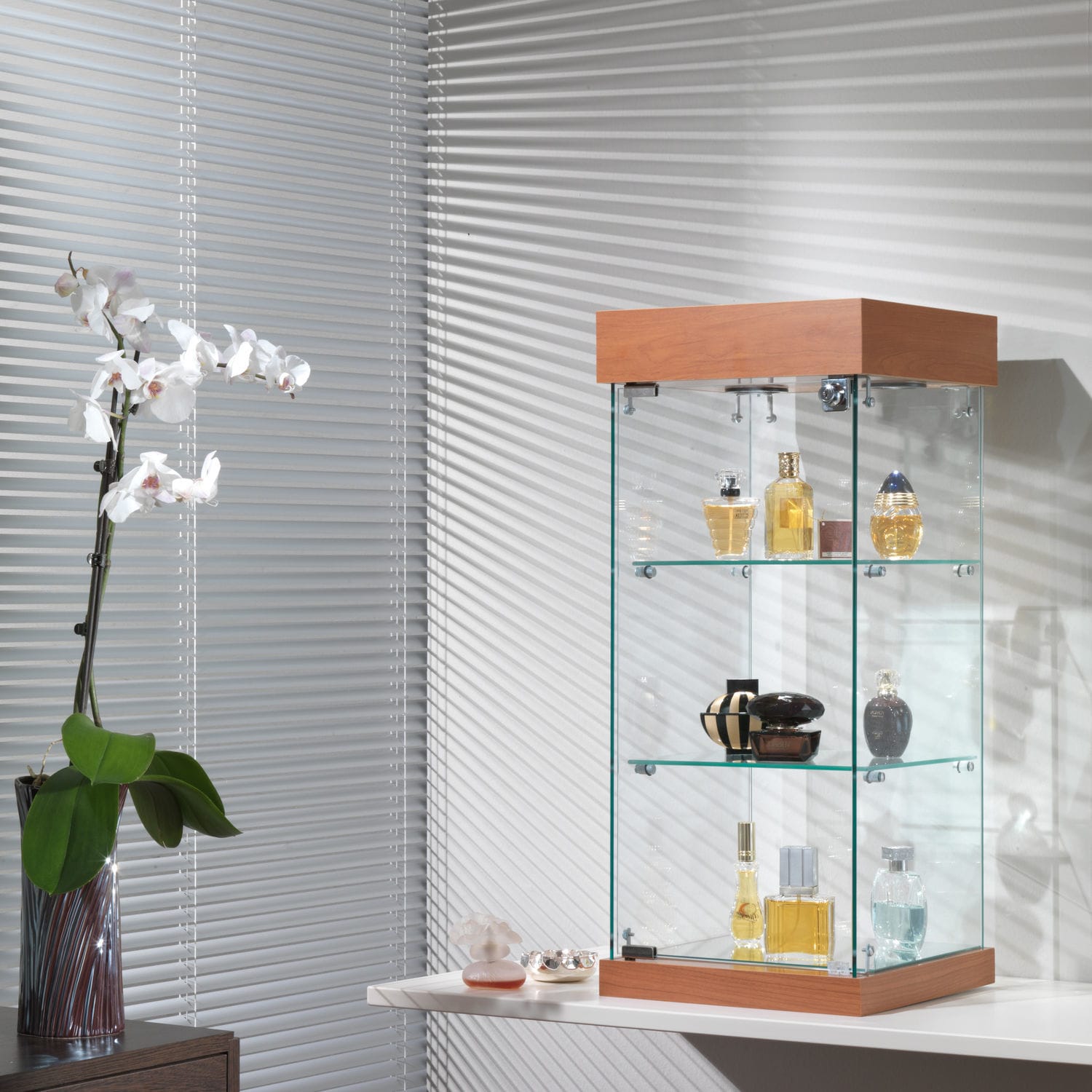 Contemporary display case - 201/Q - Italvetrine - countertop / glass ...