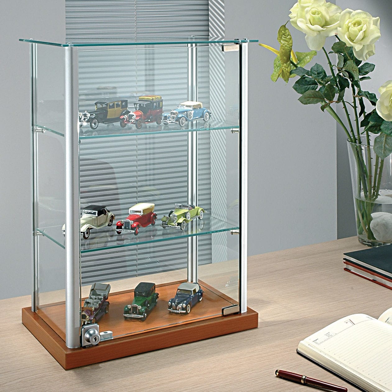 Contemporary display case - 4/6 - Italvetrine - countertop / tempered ...