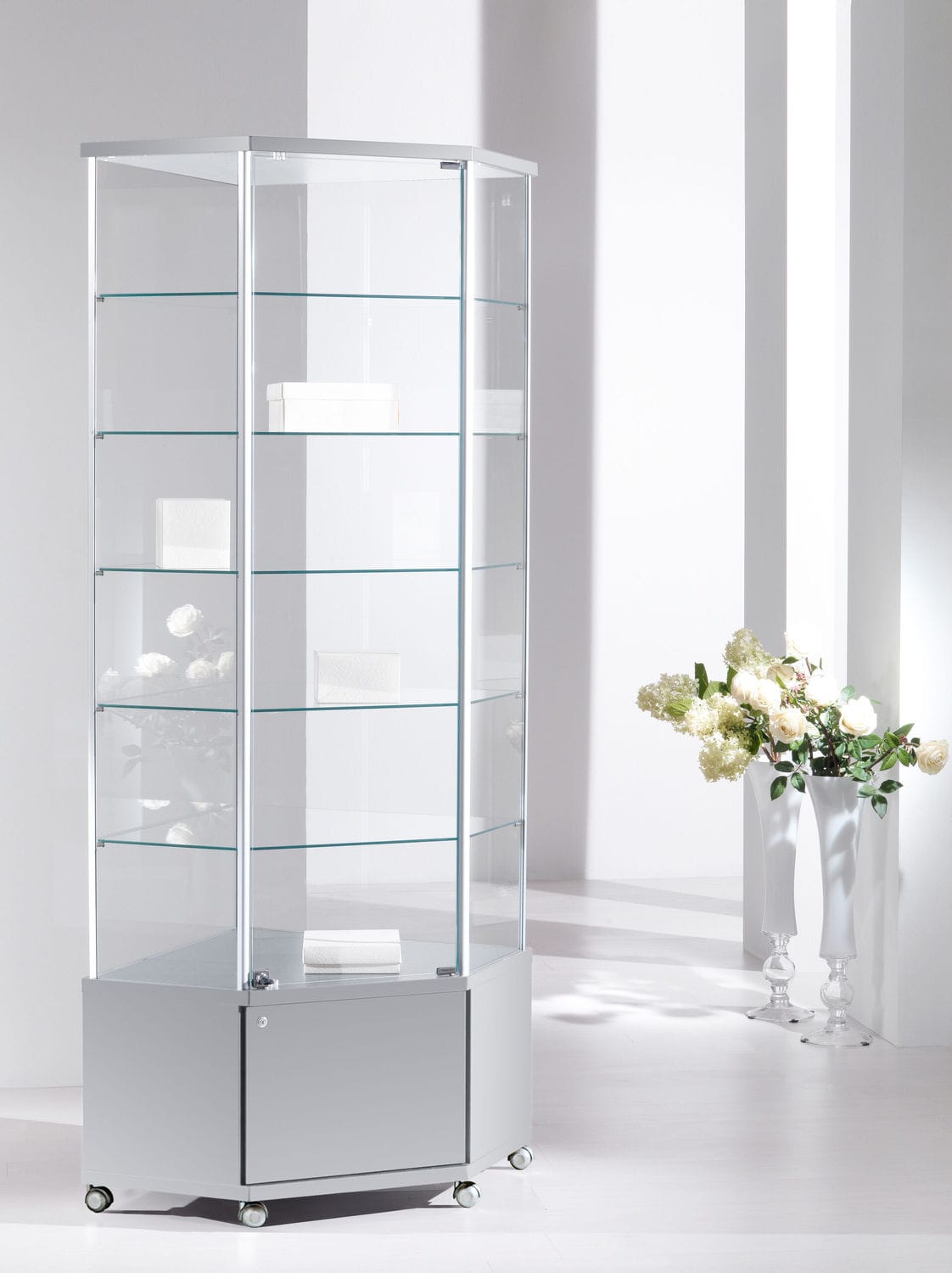 Contemporary display case - 70/MA - Italvetrine - freestanding ...