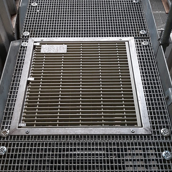 Floor access hatch - Coutier Industrie - square / metal / composite