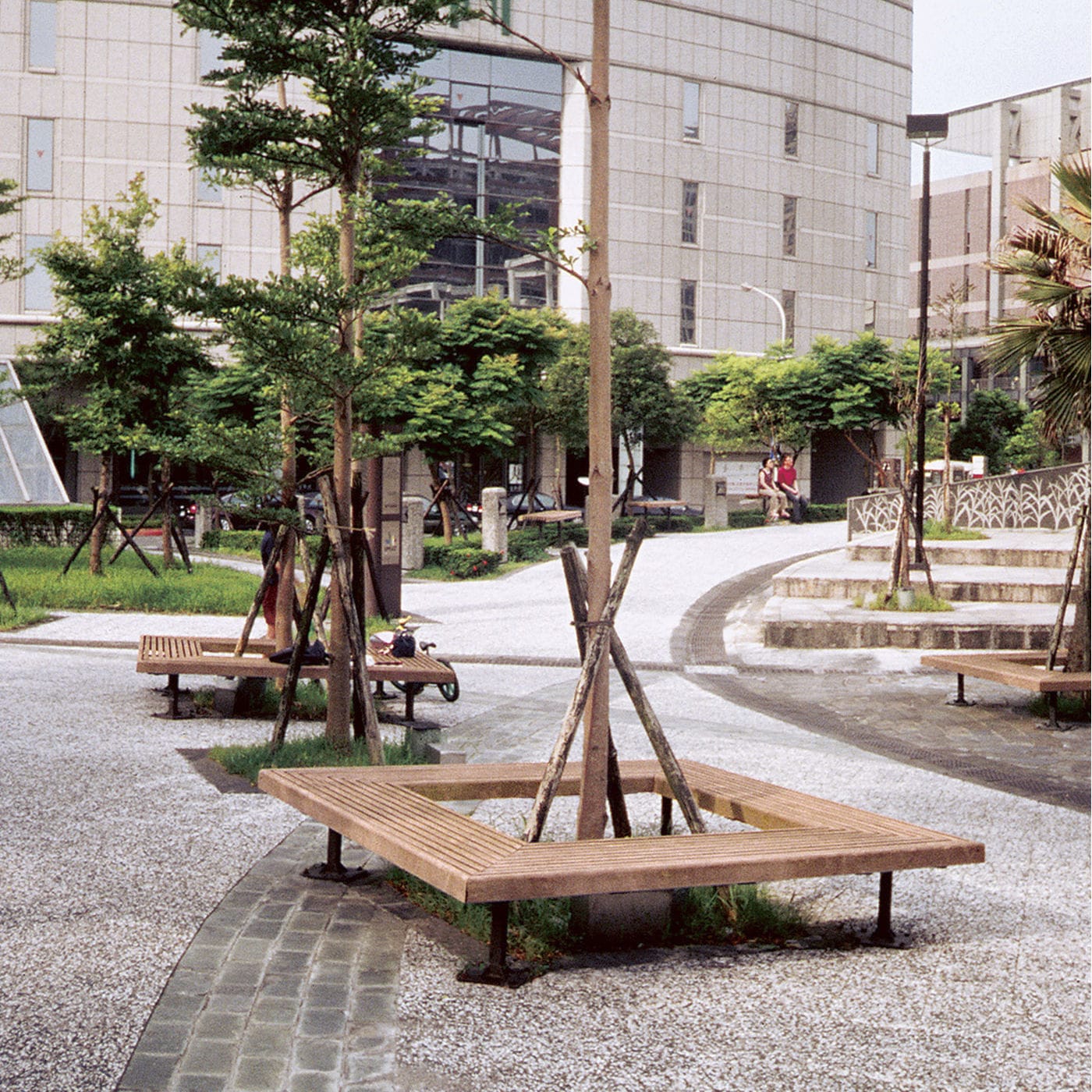 Wooden tree guard - GBS - Victor Stanley - steel / with integrated ...