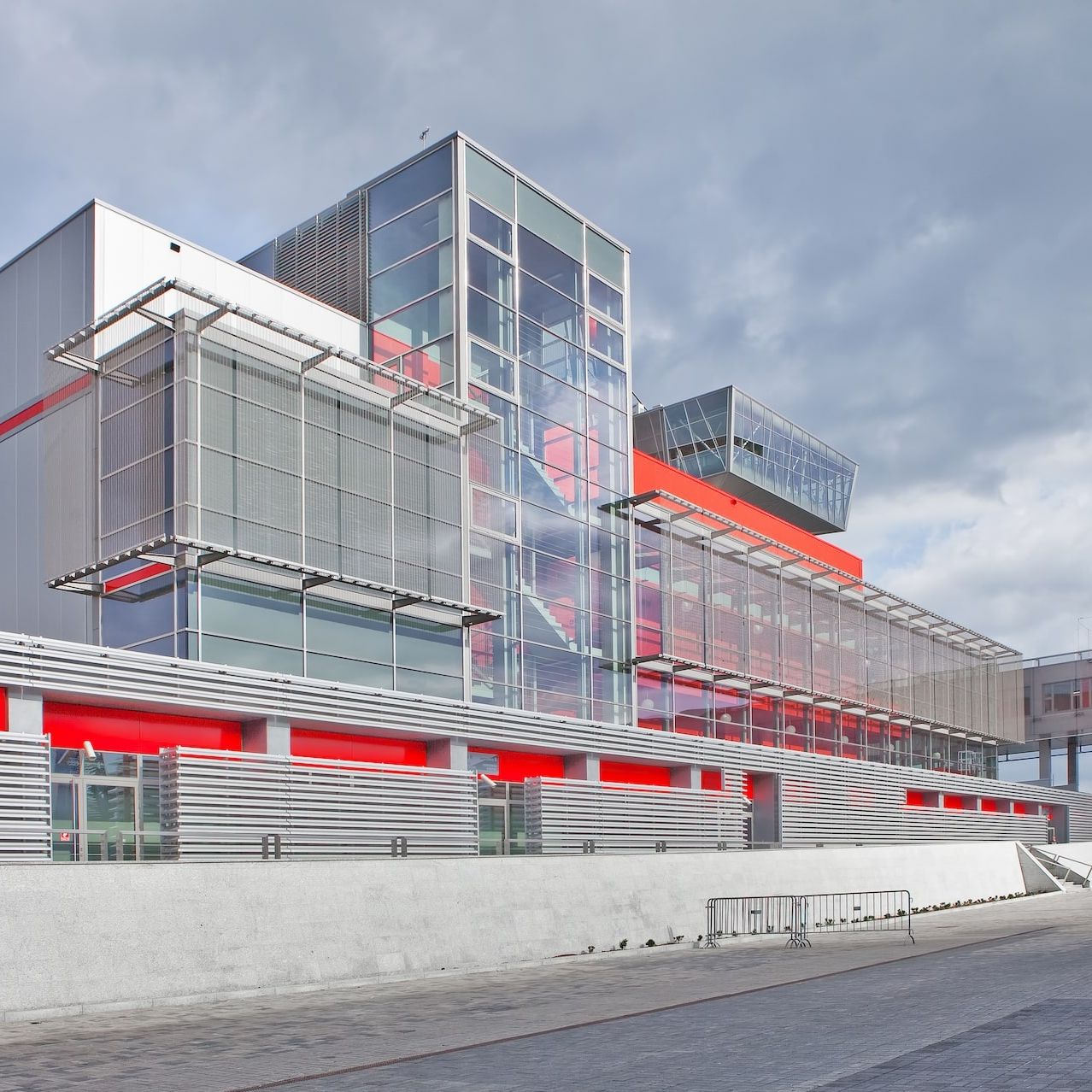 Steel facade system - Progress Architecture - stainless steel ...