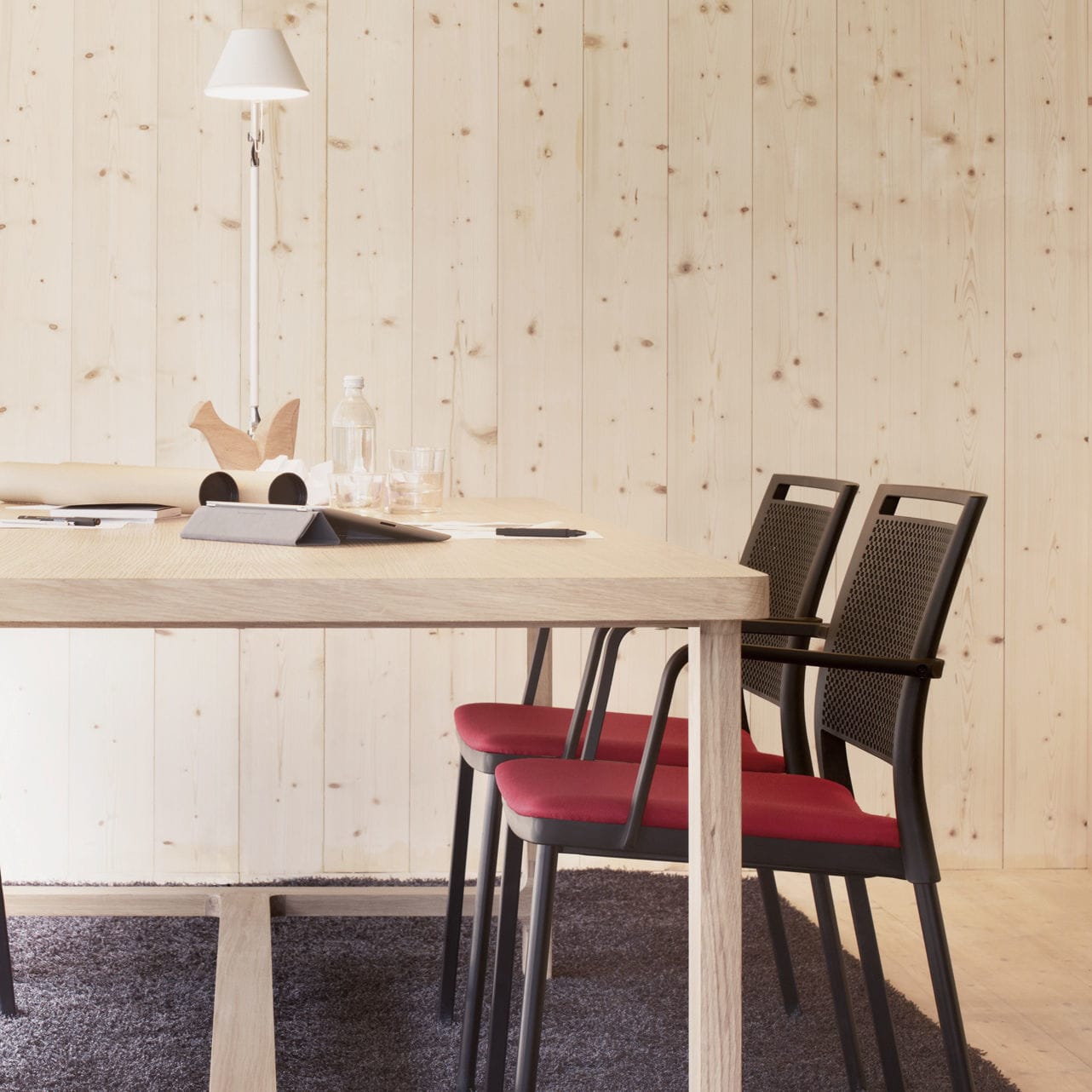 Contemporary visitor chair - KOOL - Forma 5 - indoor / polypropylene ...