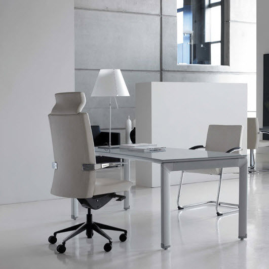 Contemporary executive chair - E+ - Forma 5 - leather / metal / with ...