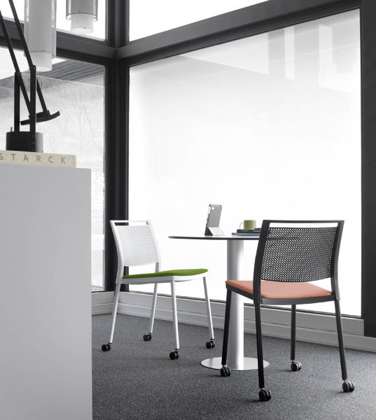 Contemporary visitor chair - KOOL - Forma 5 - indoor / polypropylene ...