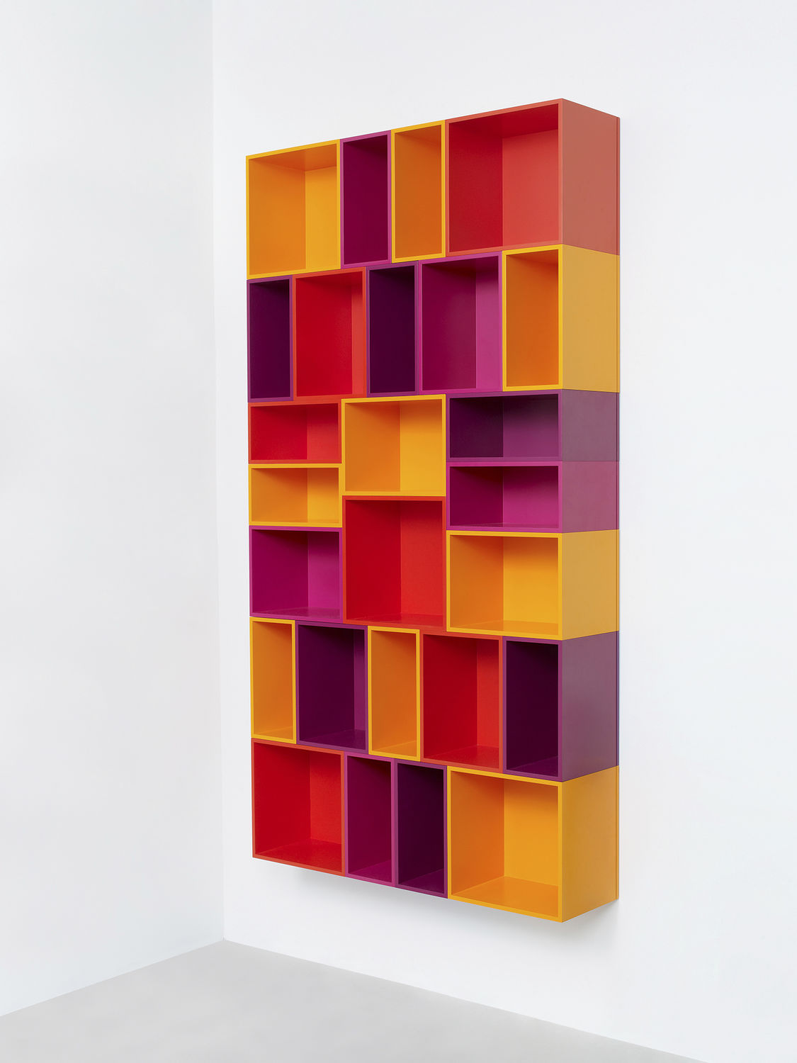 Wall-mounted shelf - RK010 - Cubit - contemporary / MDF / lacquered MDF