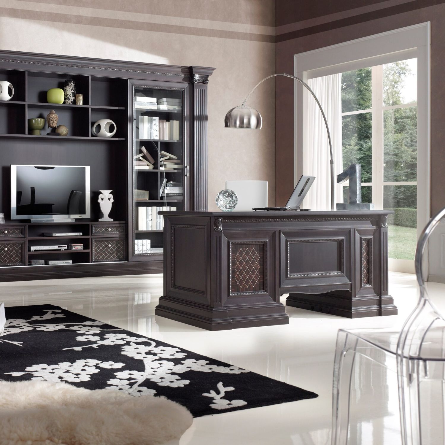 Executive desk - VOGUE - GUERRA VANNI - free-standing / traditional ...