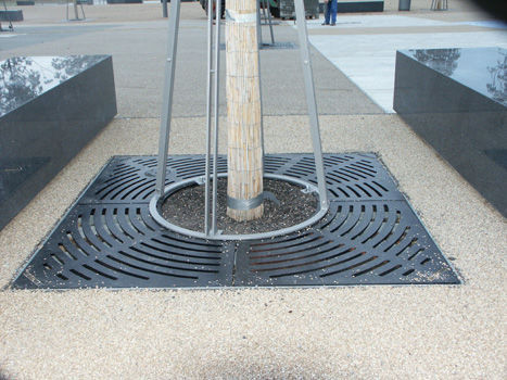 Round tree grate - RADIAL - NORCOR MOB.URBAIN - square / cast iron
