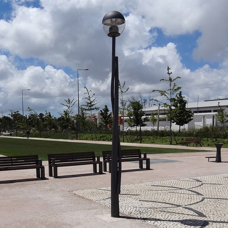 Urban lamp post - ALTA - LARUS DESIGN - contemporary / aluminum / cast ...