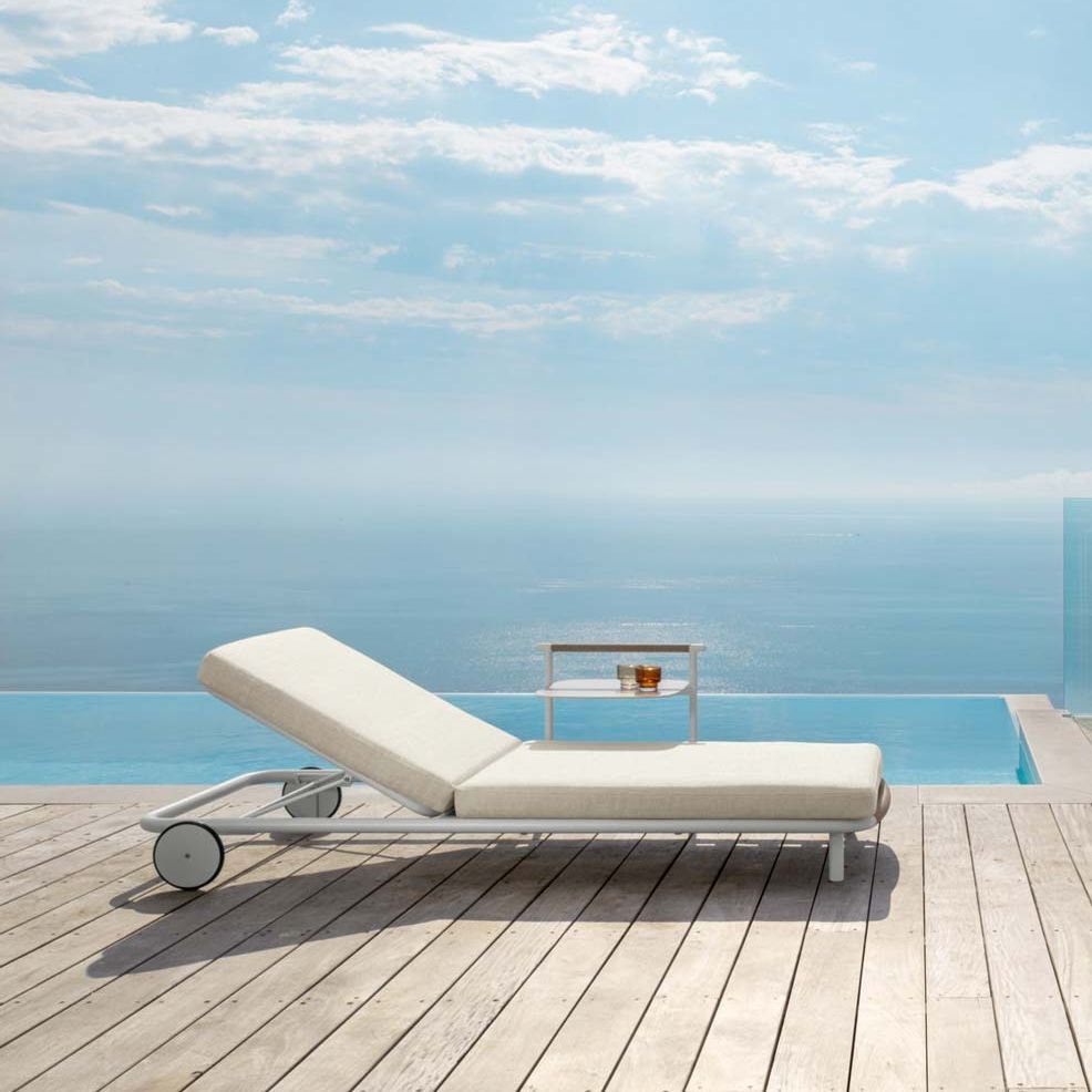 Contemporary sun lounger - CORAL - TALENTI - fabric / aluminum ...