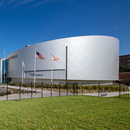 Panel cladding - LAKELAND REGIONAL HEALTH MEDICAL CENTER - Arconic ...