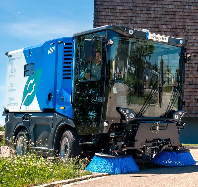 Truck-mounted sweeping machine - eCleango 550 - Aebi Schmidt - suction ...