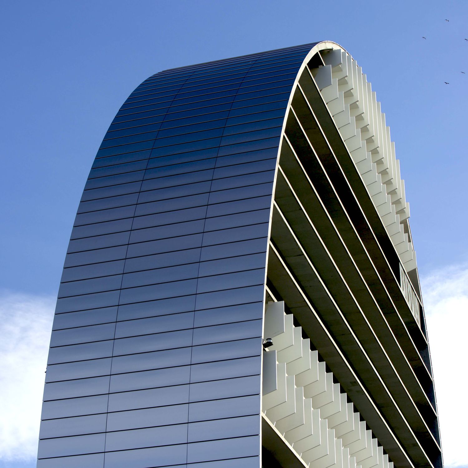 Panel cladding - LARCORE® A2 - Alucoil - composite / aluminum / smooth