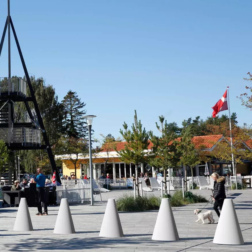 Security bollard - CHICANE - Concept Urbain - reinforced concrete ...