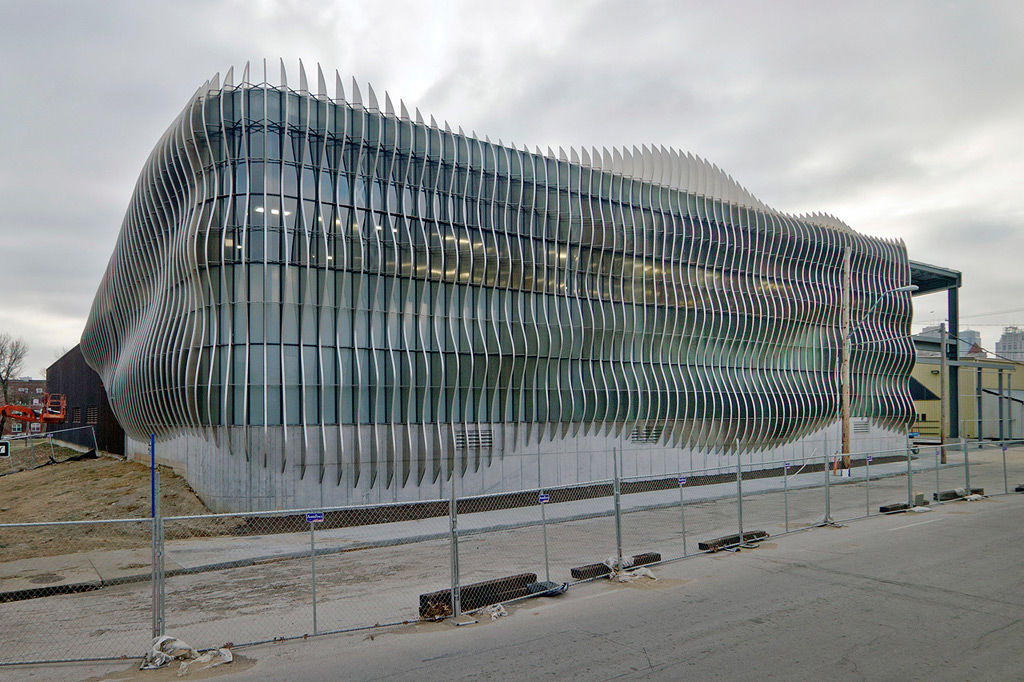 Panel cladding - ZAHNER HEADQUARTERS - A. Zahner - aluminum / zinc ...