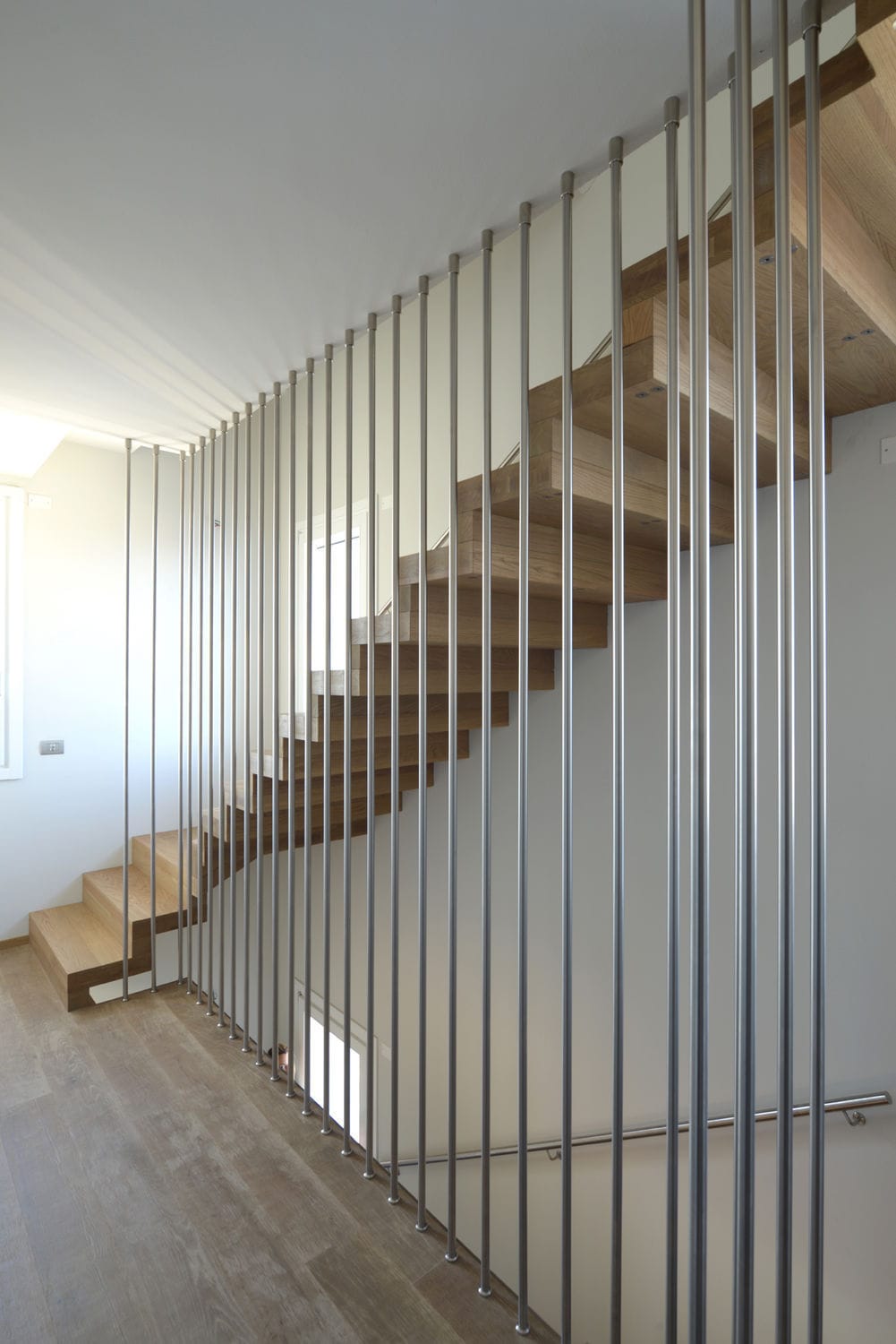Stainless steel railing - CAGE - TECNOSCALE - with bars / indoor