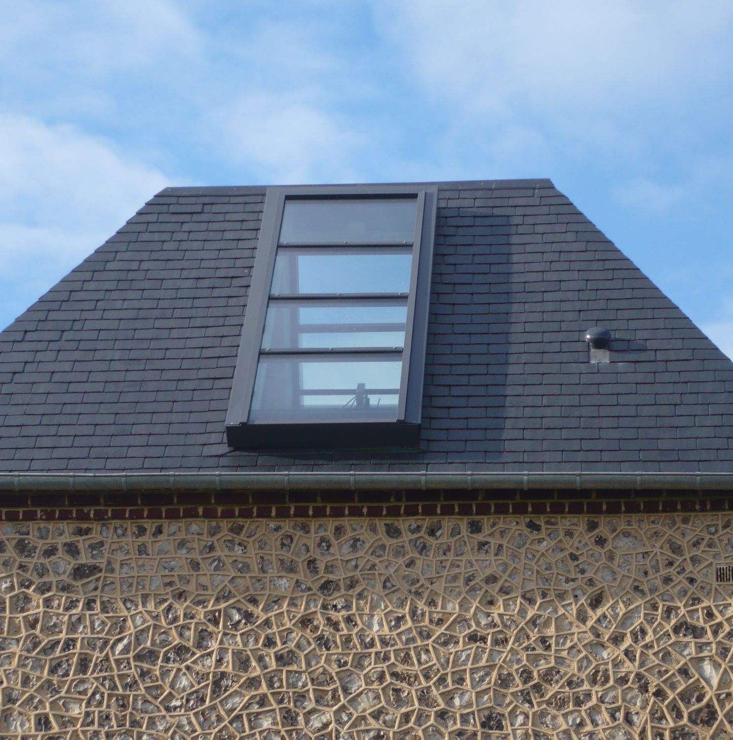 Aluminum window - VIM - Macocco - casement / fixed / double-glazed